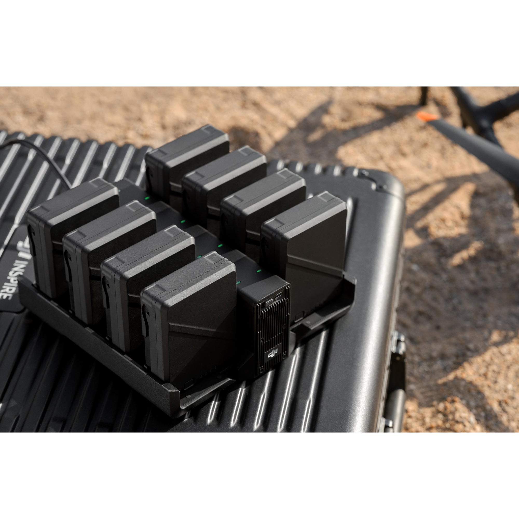 TB51 Intelligent Battery Hub – DJI Hasselblad