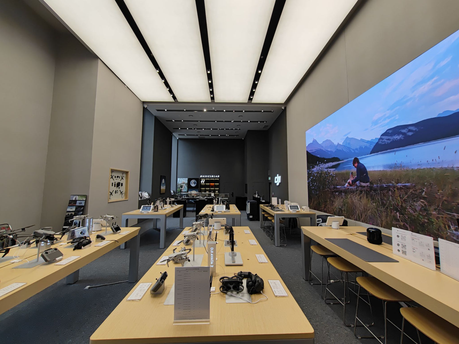 DJI | Hasselblad London Regent Street – DJI Hasselblad